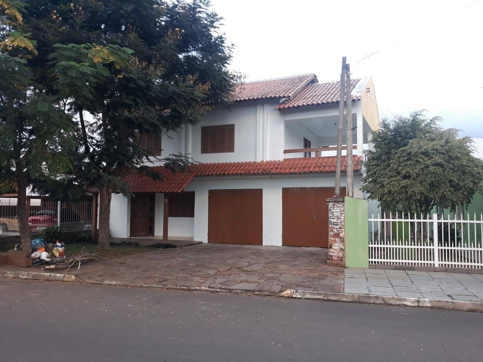 Lindo imóvel no centro de Passo do Sobrado - 2414